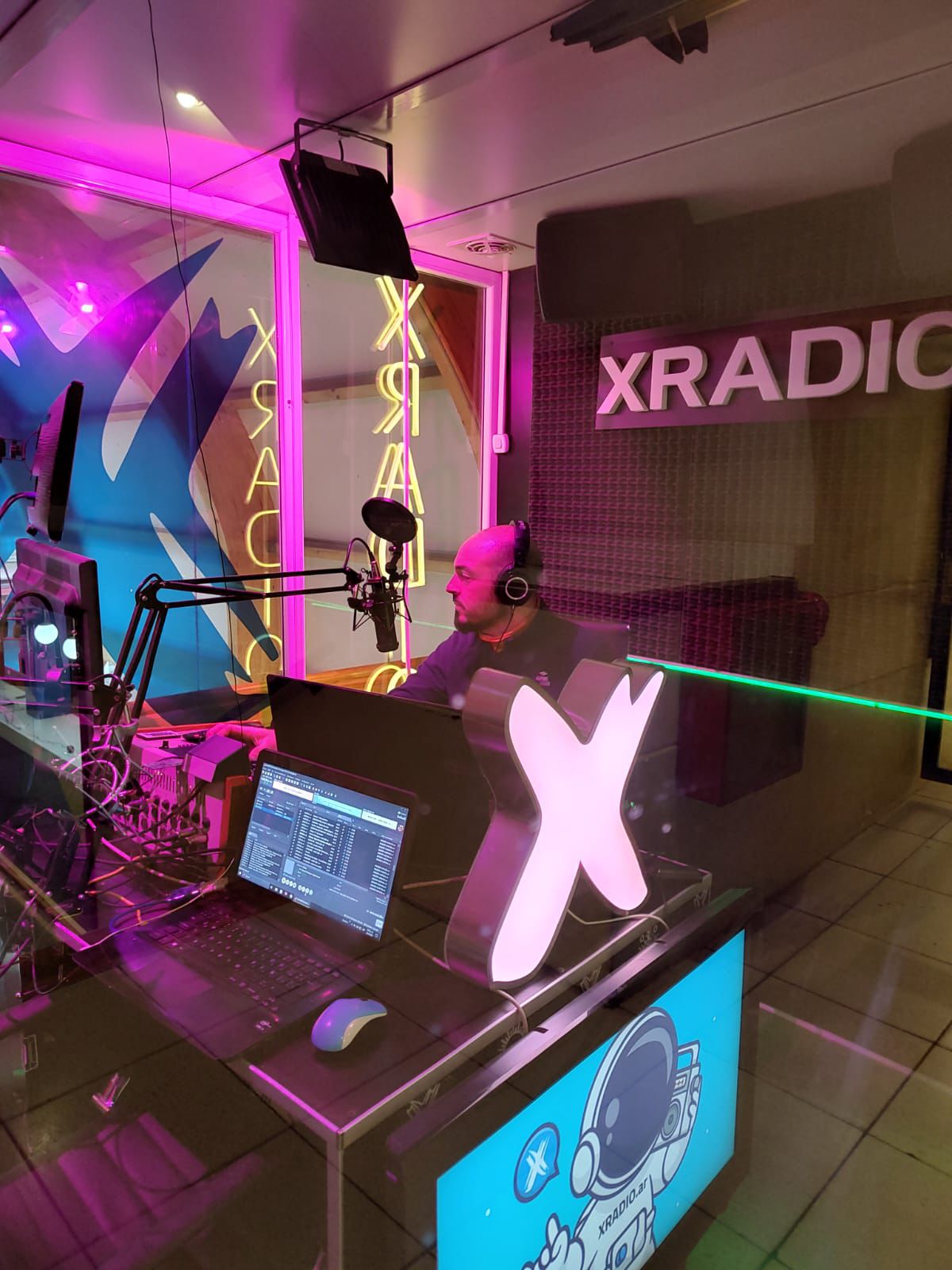 ARGENTINA . Las Radios se preparan para el 2024: Nueva programación de ...